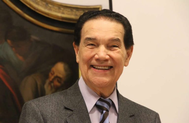Morre Divaldo Franco aos 98 anos, médium e líder espírita - PAUTA 1
